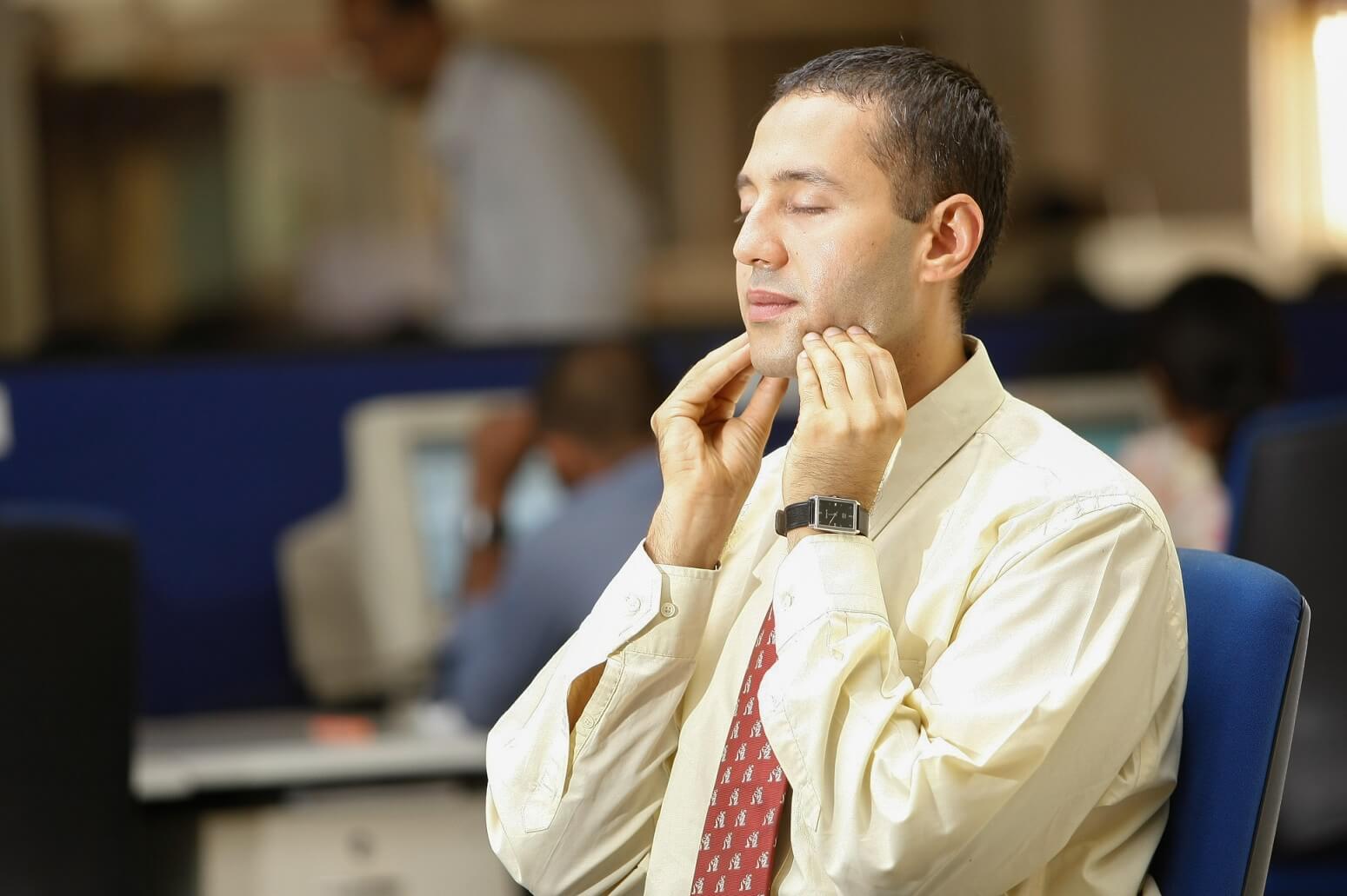 Sukshma Yoga | The 7-minute relaxation exercise Sukshma Vyayama