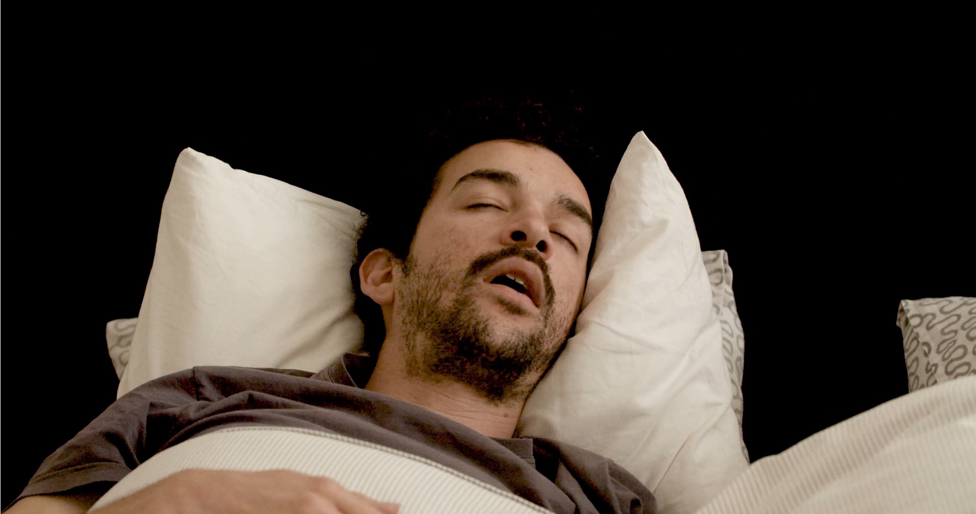 Yoga to stop snoring naturally - The Art of Living